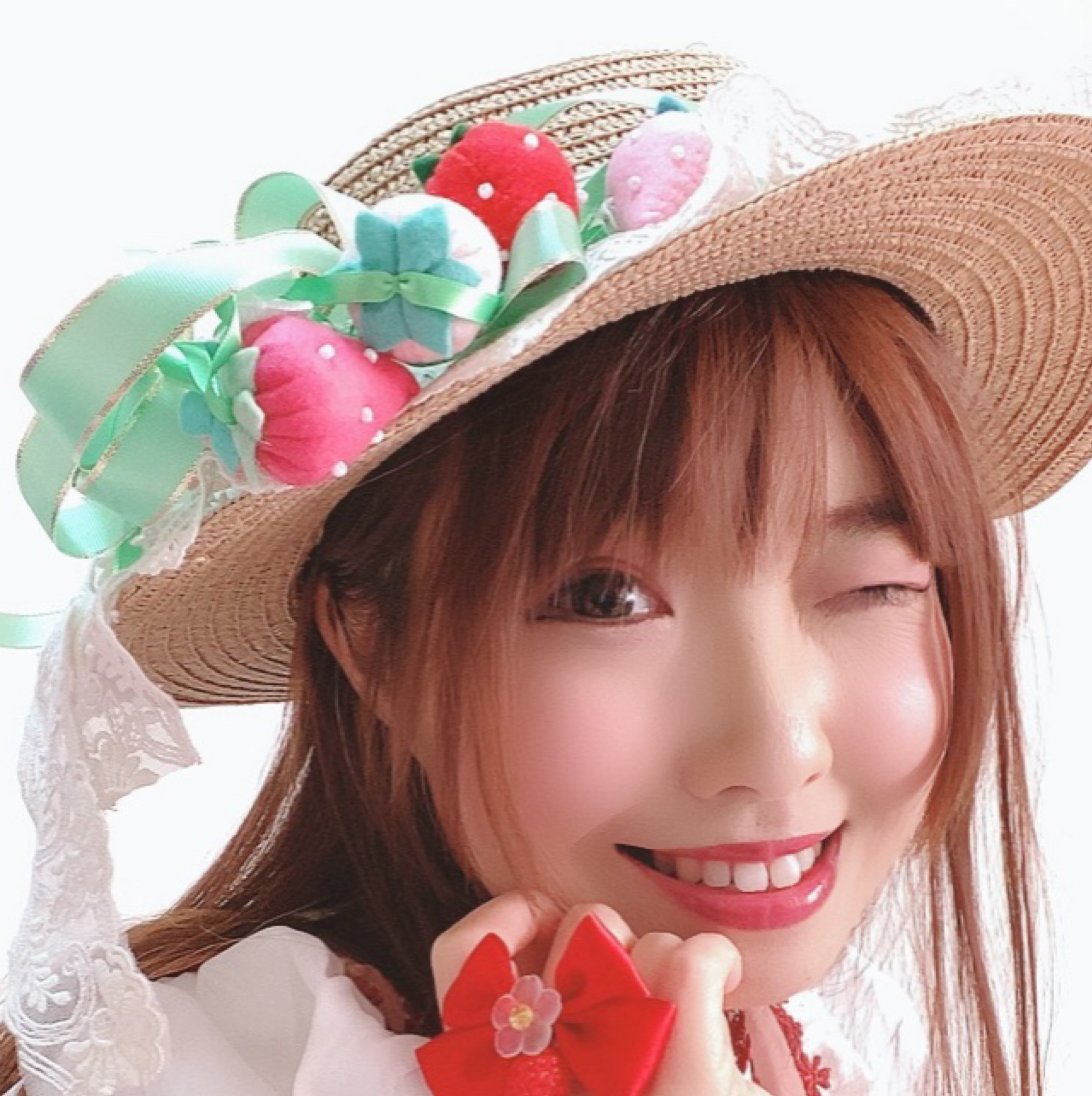 Watch ainon_Strawberry's latest videos and posts on 17LIVE - Live streaming