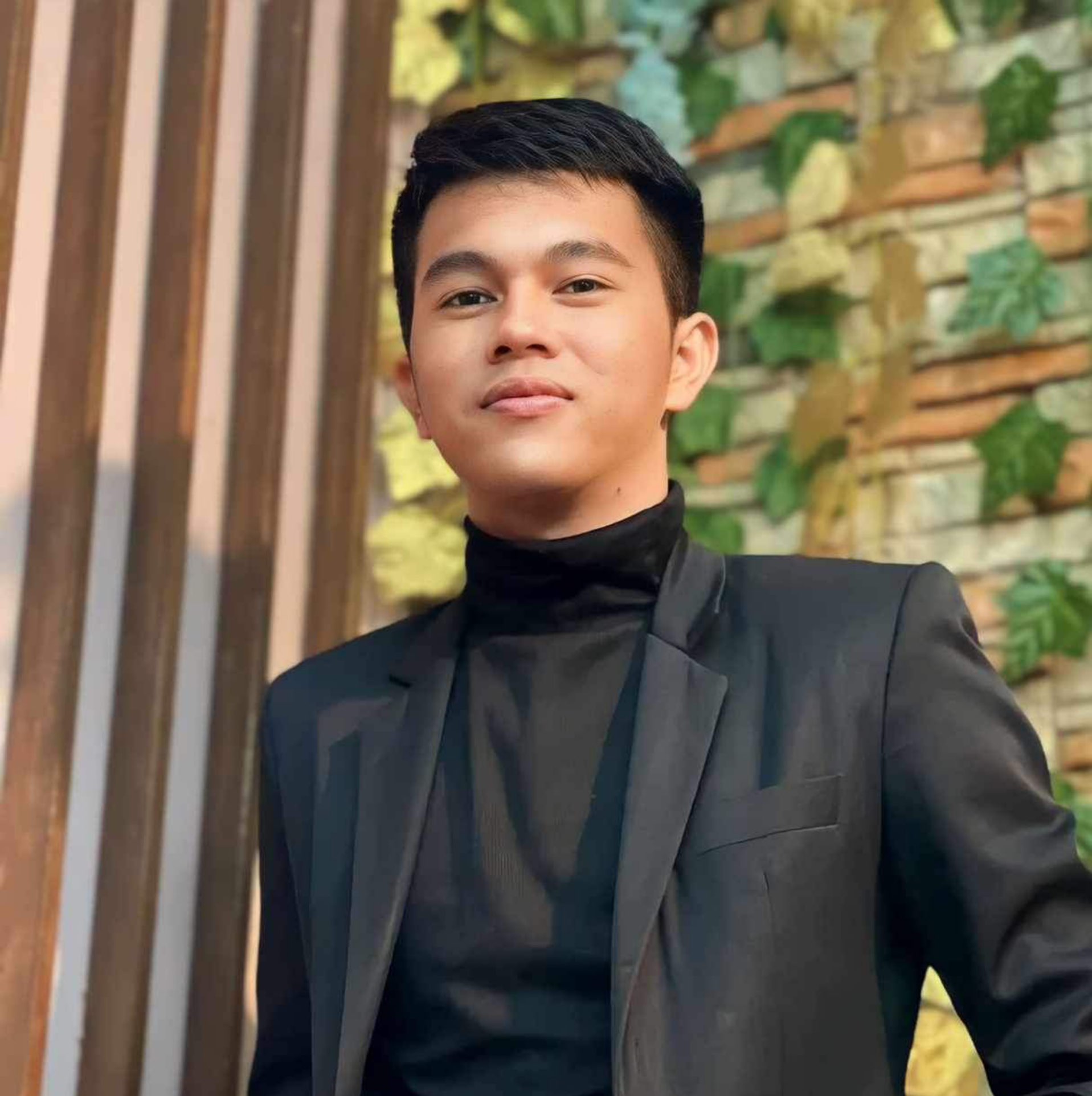 LiveOMG - Live Video Streams. Periscope, YouNow, Vichatter, Smotri.com ...