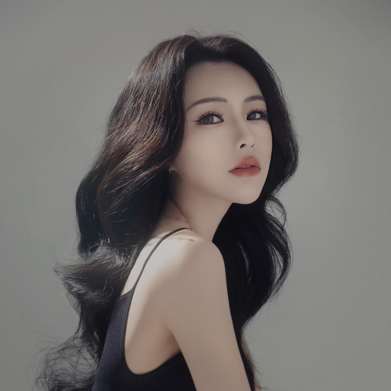 Top Gainers: Twitch, Kick, Bigo Live, and etc. Live Streams on LiveOMG.com